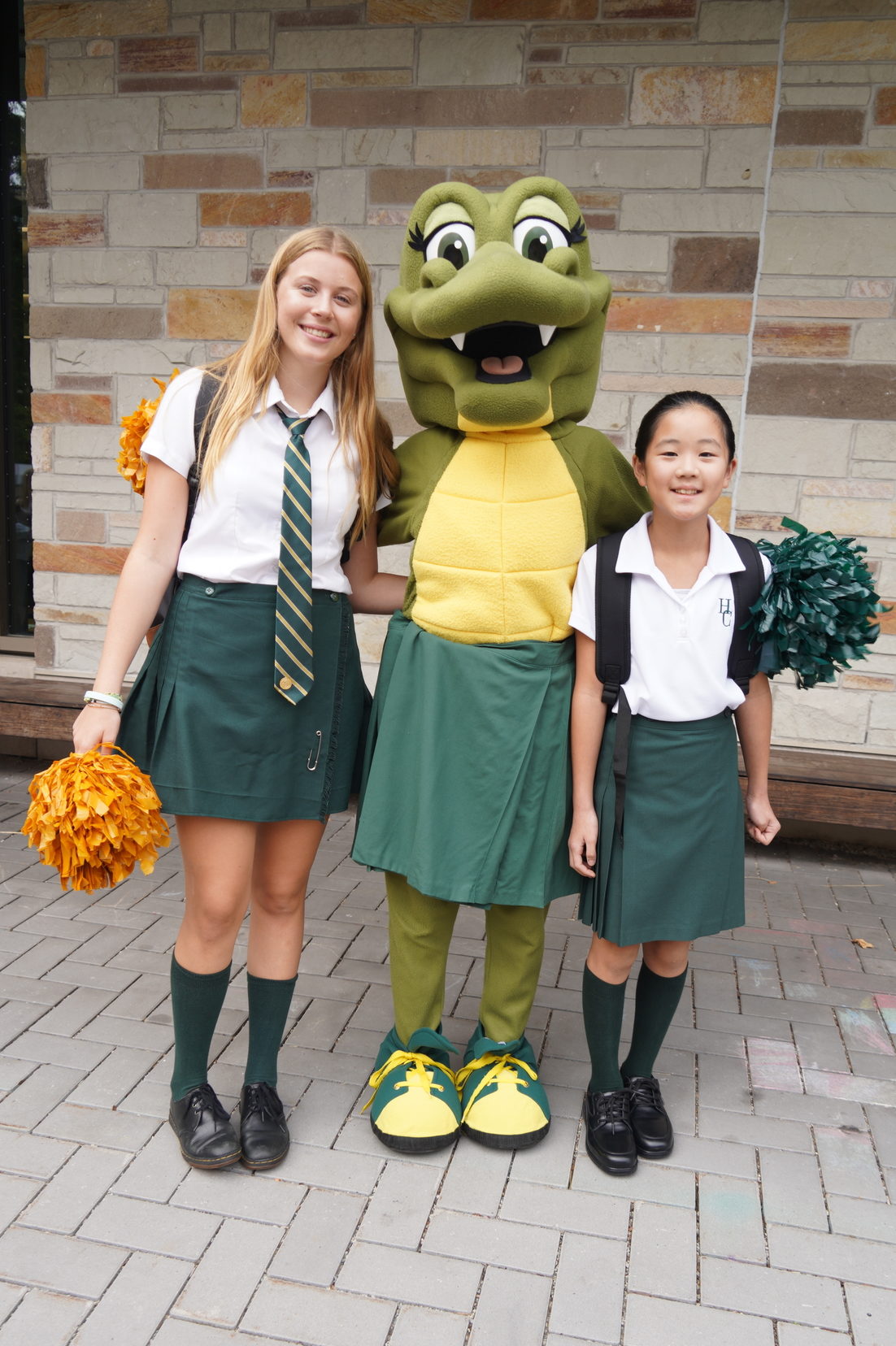 Uniforms – Havergal College Green & Gold Shop