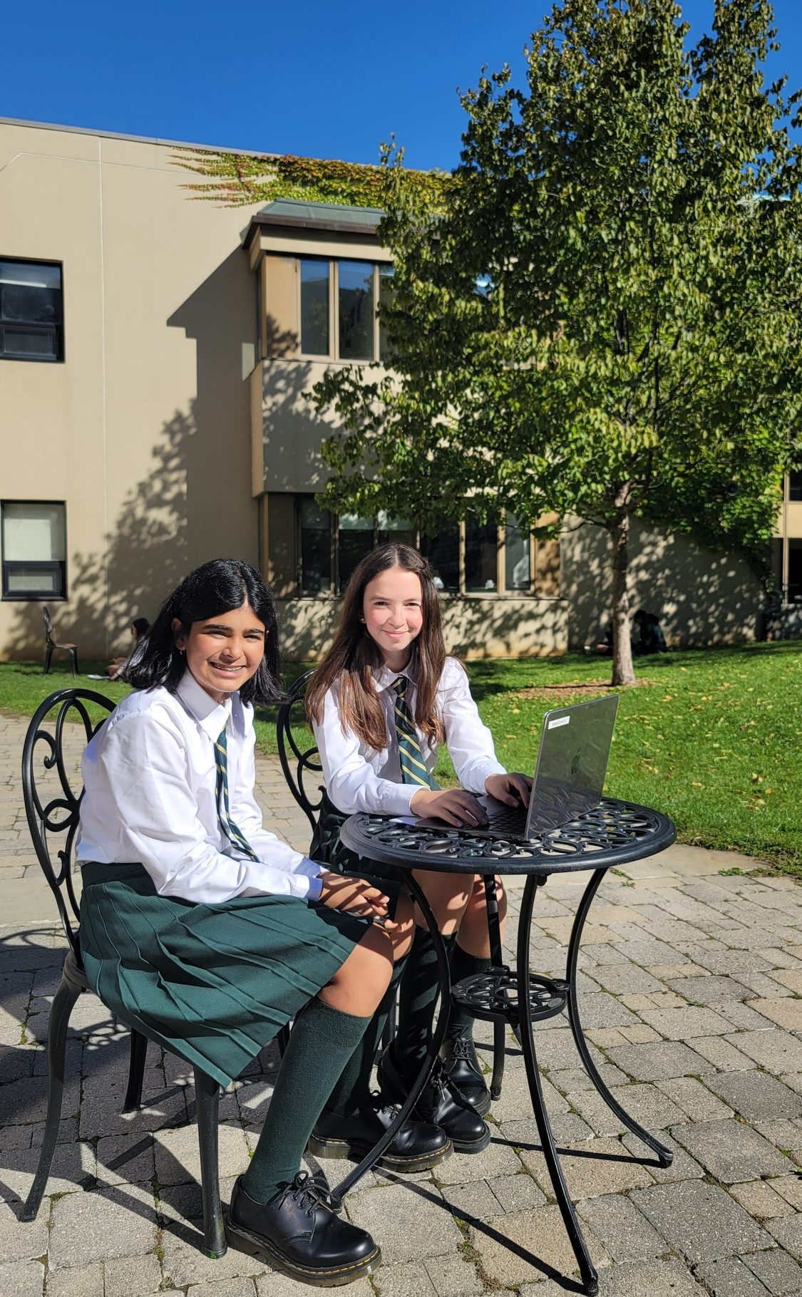 Grade 5 – 6 Uniform – Havergal College Green & Gold Shop